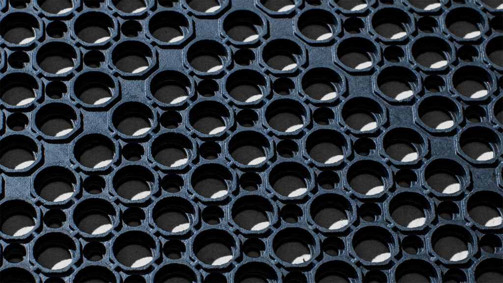 Outdoor Rubber Honeycomb Mats | Mats Nationwide